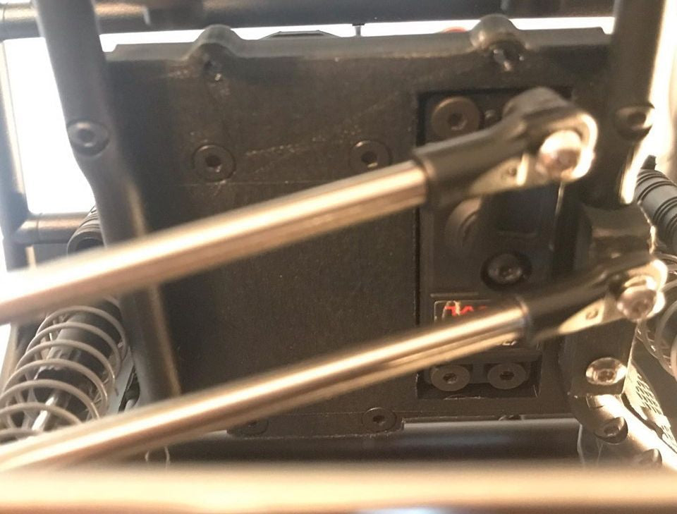 1.9 Wraith Dual Servo Mount With Panhard Mount – InTheWorks Rc
